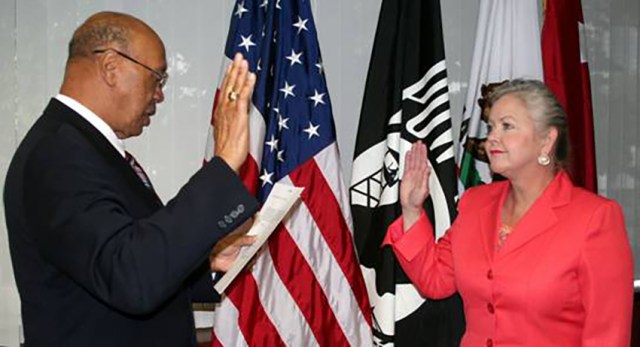 FORMER CALVET UNDERSECRETARY UMBERG HELPED MAKE HISTORY AS ARMY’S ...